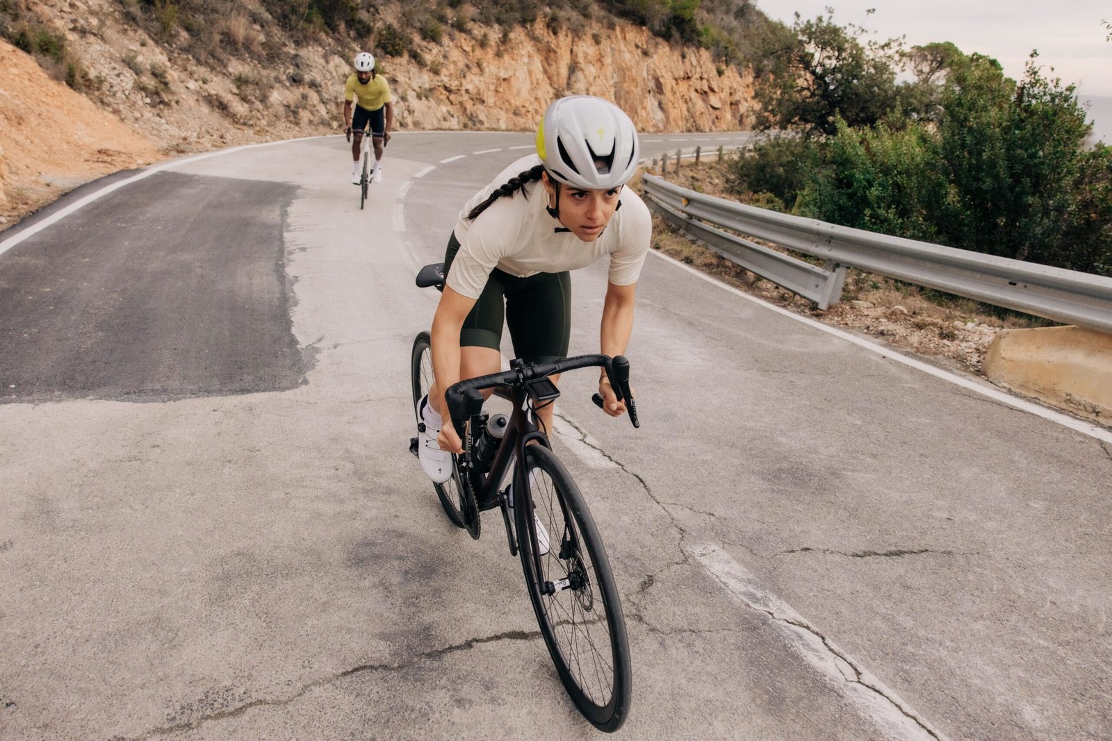 Rent SPECIALIZED road bikes.